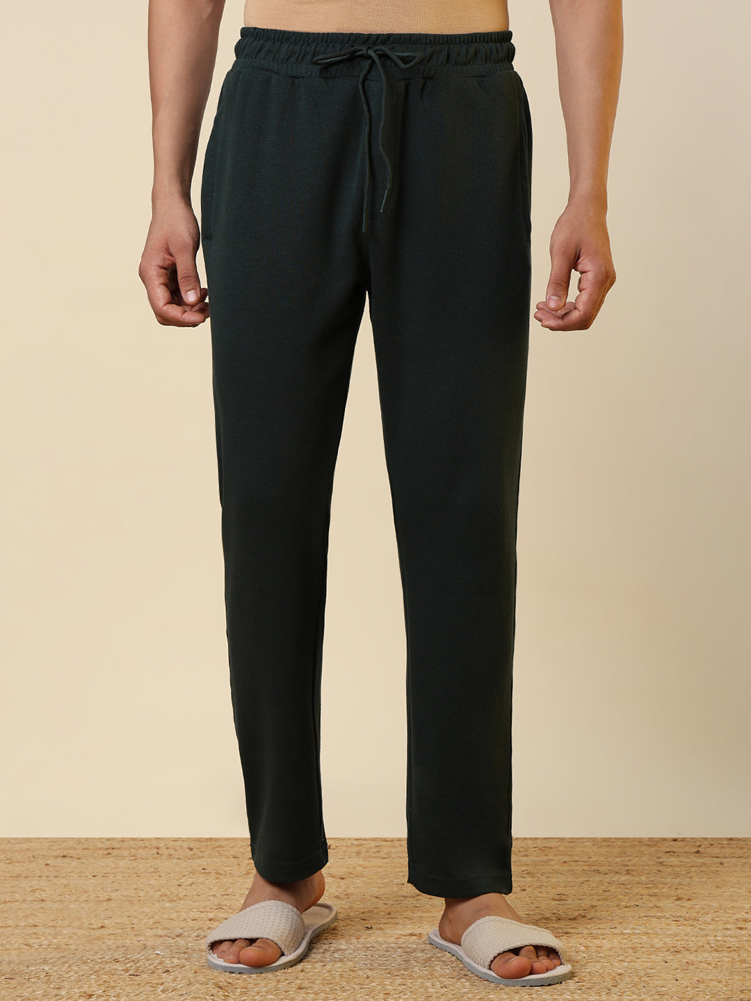 Sleepz Men Green Regular Fit Solid Trackpant – MyRaymond