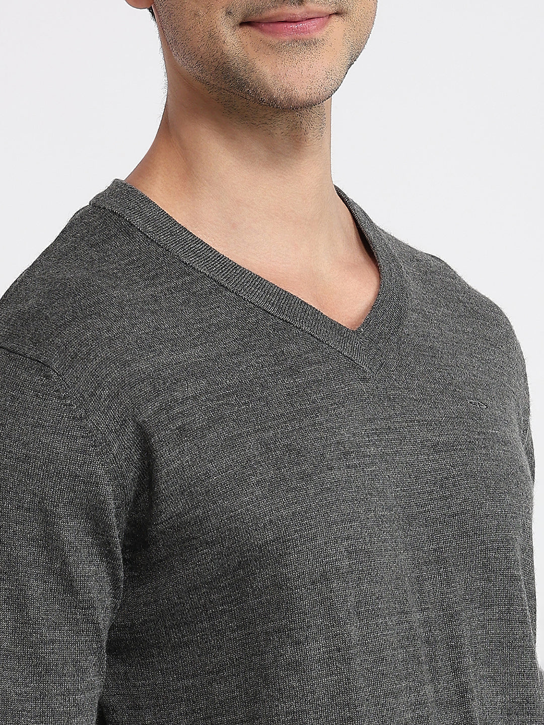 Colorplus Men Grey Solid Regular Fit Wool Blend Sweatshirt – MyRaymond