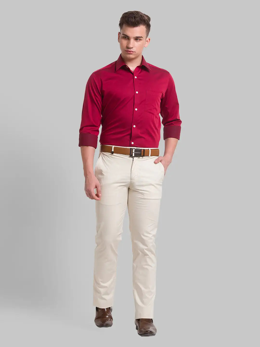 Men Red Regular Fit Solid Cotton Full Sleeve Ainsley Collar Shirts ...